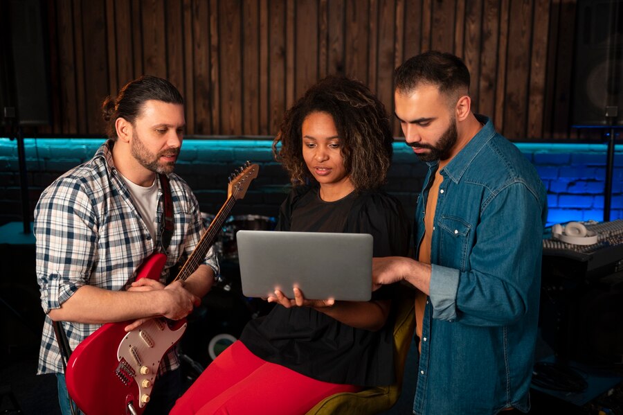 9 Steps To Promote Your Music Business