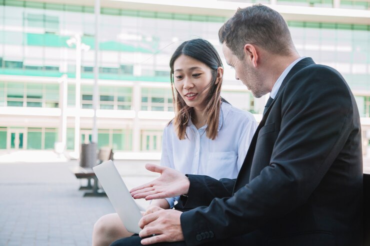 How a Matchmaking Business is Succeeding On Social Media?